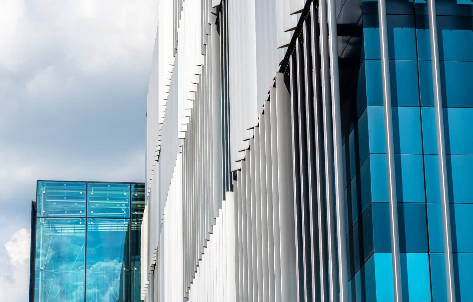 How Commercial Window Manufacturers Are Shaping Modern Architecture ...